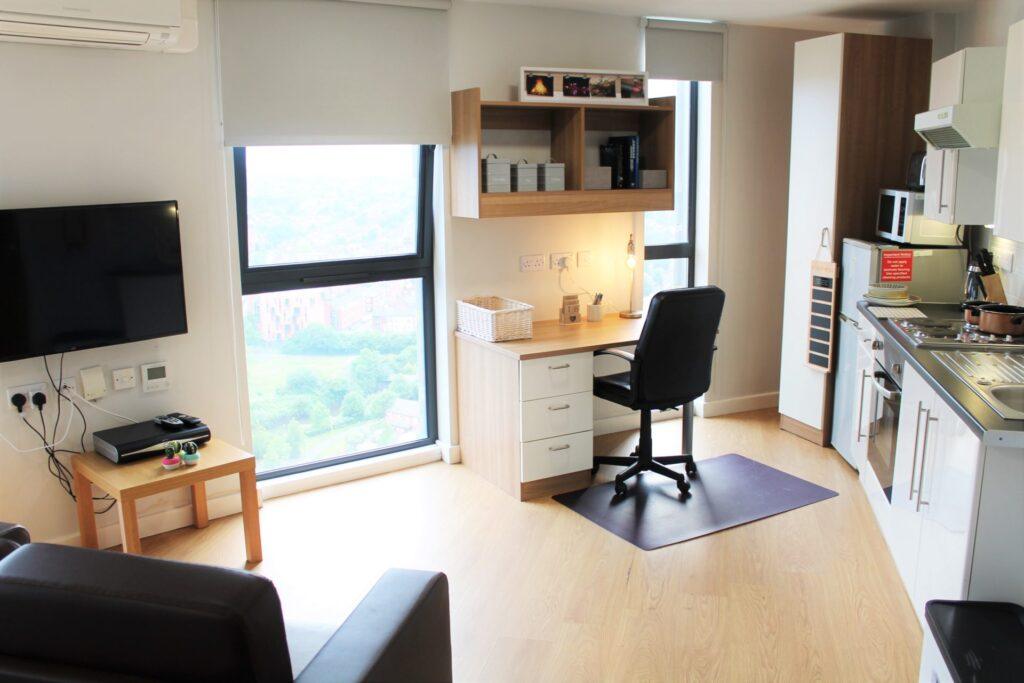 DMU Student Accommodation | De Montfort Accommodation | Sulets